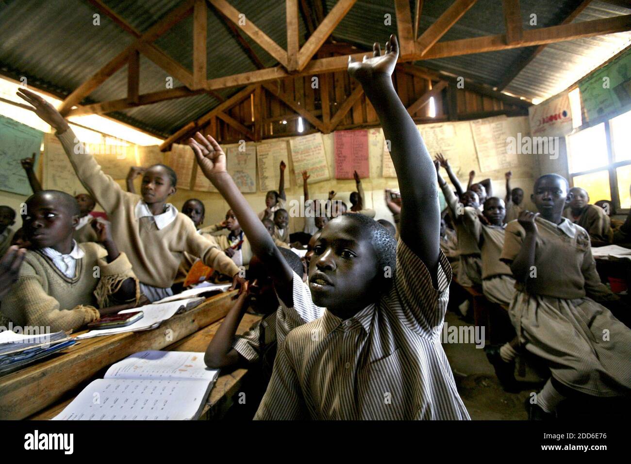 Kenya school classroom students hi-res stock photography and images - Alamy
