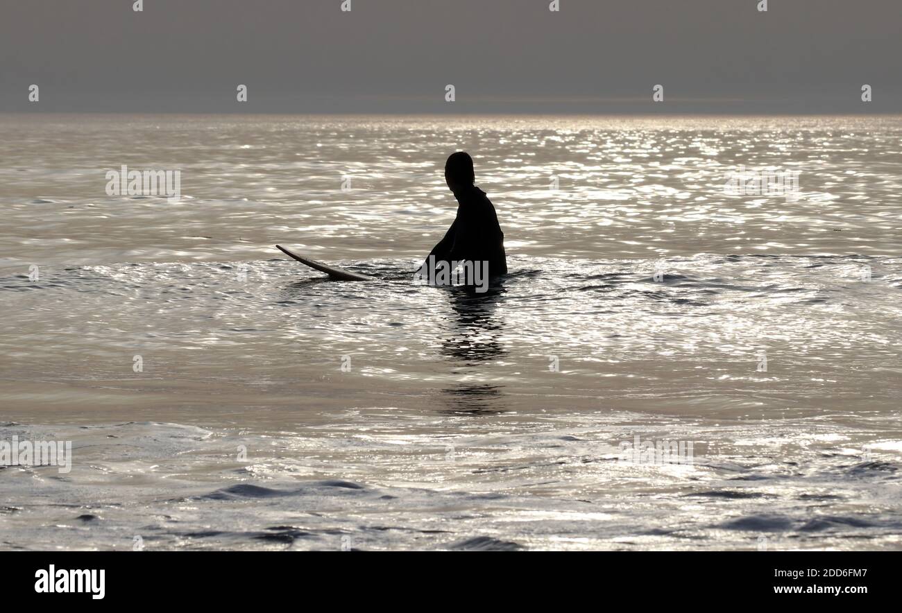 Light solo hi-res stock photography and images - Alamy