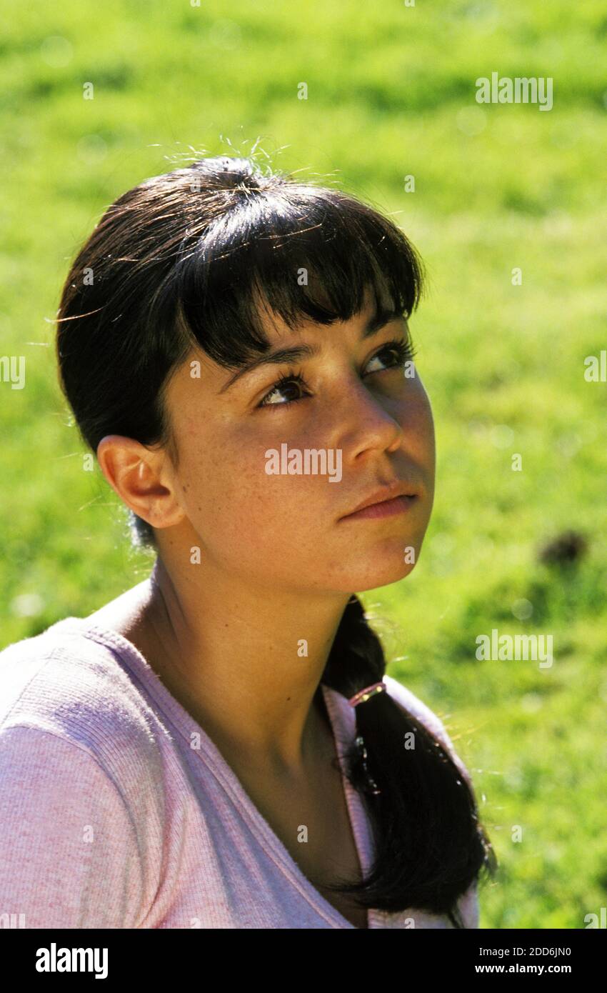 Portrait hope woman hi-res stock photography and images - Alamy