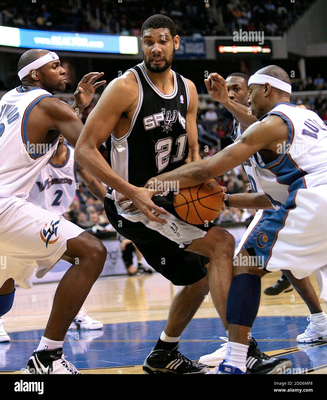 Tim duncan spurs hi-res stock photography and images - Alamy