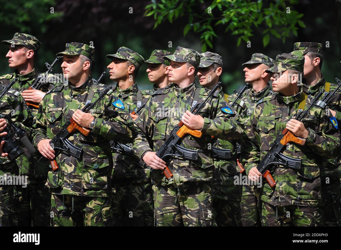 Romanian military police hi-res stock photography and images - Alamy