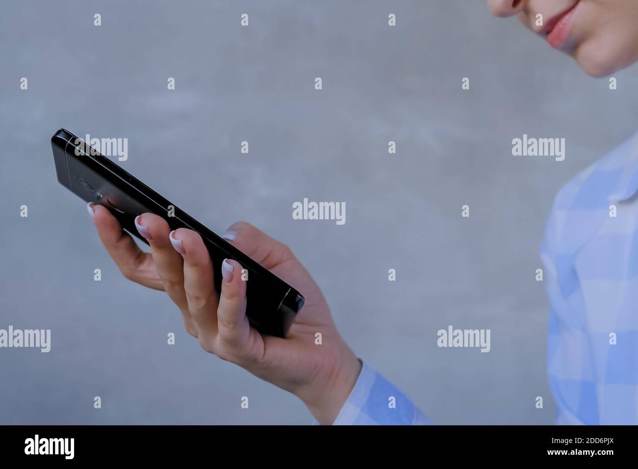 Woman scrolling touching screen closeup hi-res stock photography and ...
