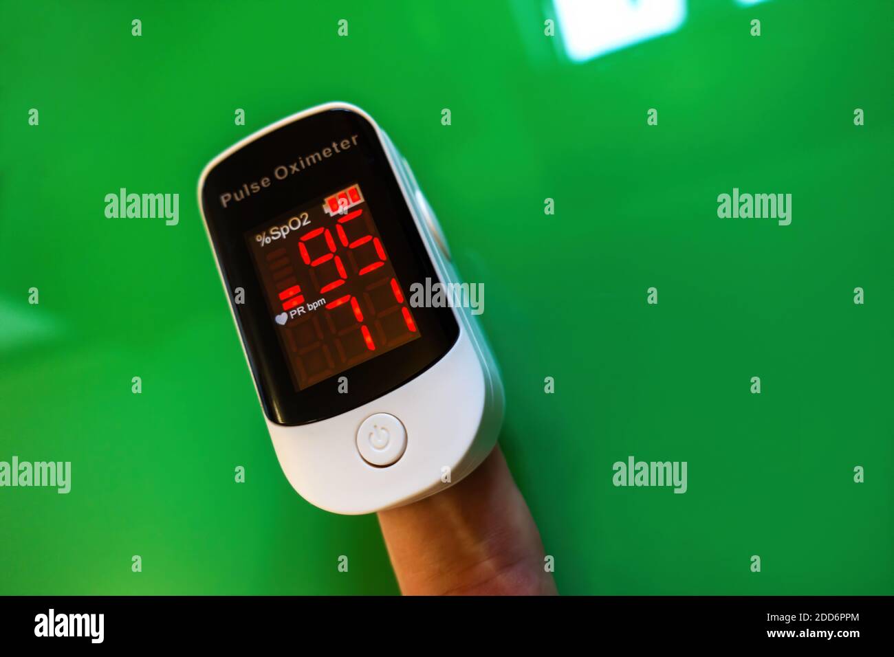 Oxymeter High Resolution Stock Photography and Images - Alamy