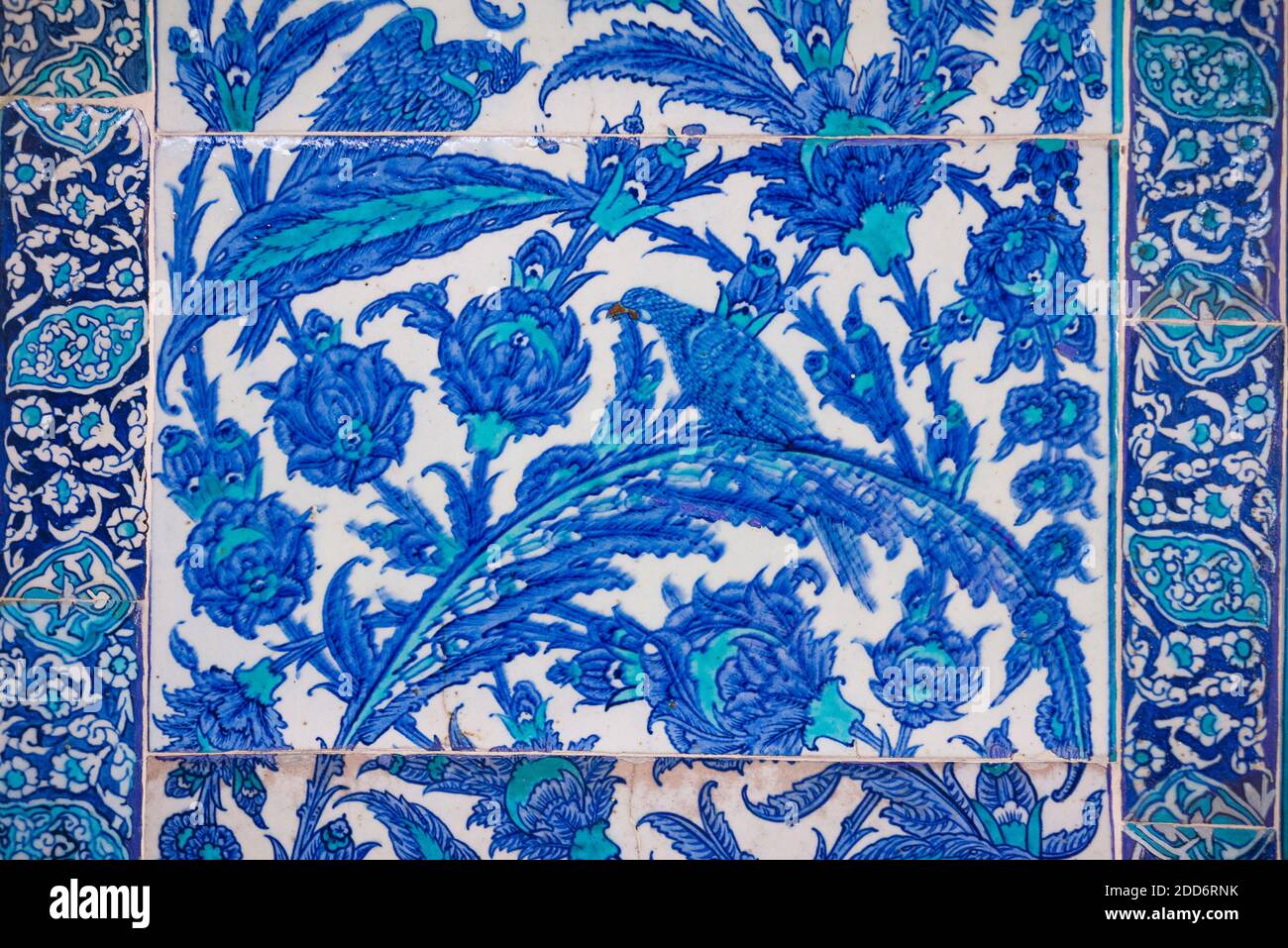 Traditional blue Turkish tiles at Topkapi Palace, Istanbul, Turkey ...