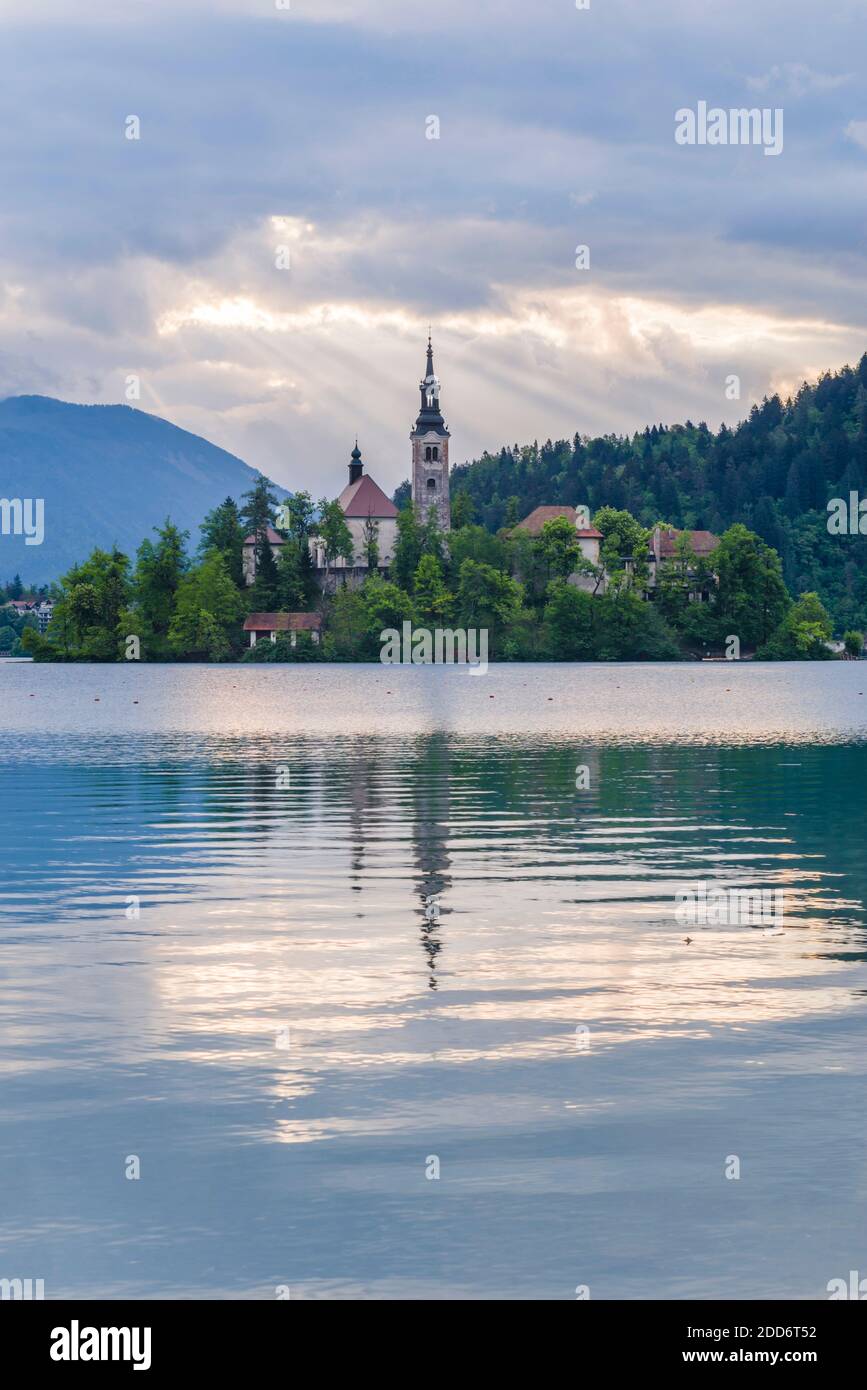 Lake Bled sunrise landscape, showing Lake Bled Church on the Island ...