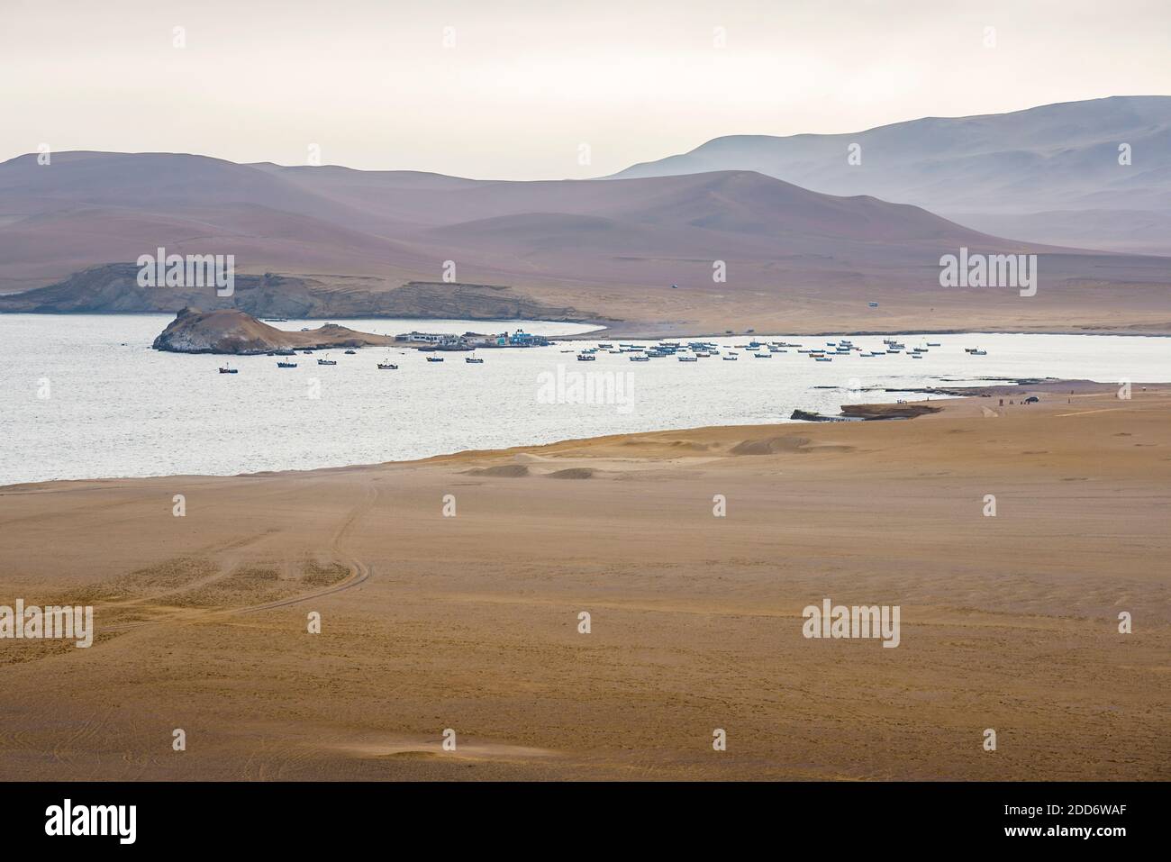 Fishing village in Paracas National Reserve (Reserva Nacional de ...