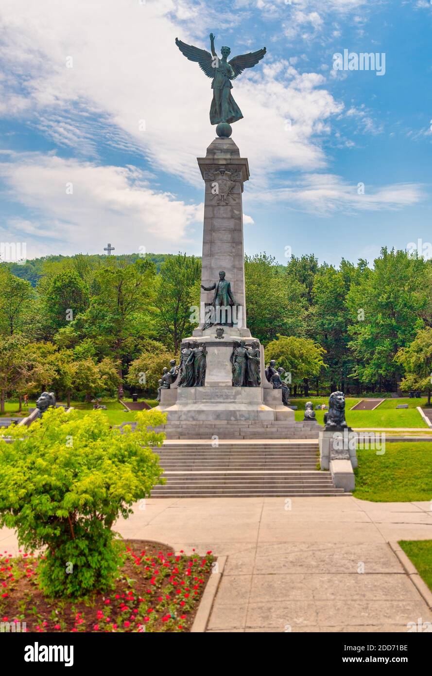 Angel statue in Mont Royal Park, Montreal, Canada Stock Photo - Alamy