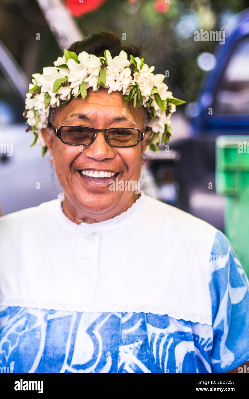 Maori woman wearing a lei (string of flowers) at Rarotonga Saturday ...