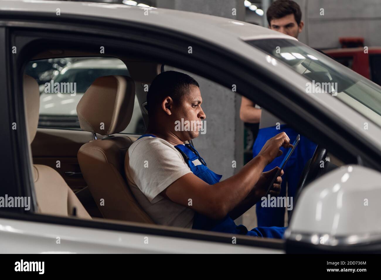 Car inspect device hi-res stock photography and images - Alamy