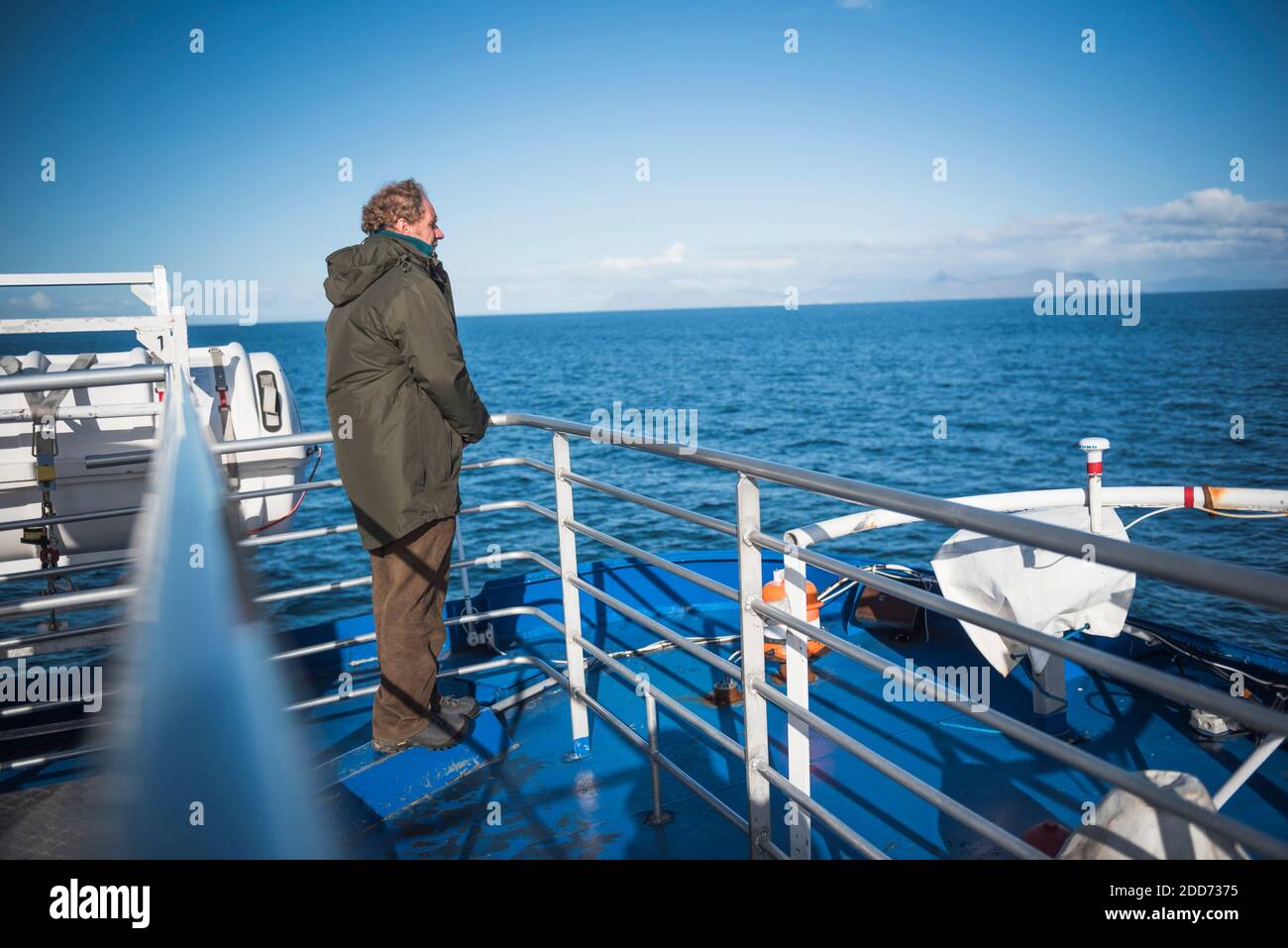 Man ocean watching sea boats hi-res stock photography and images - Alamy