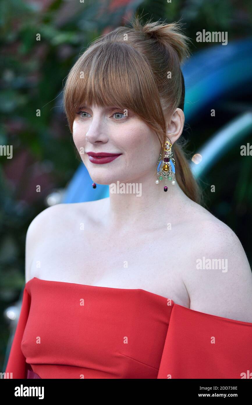 Bryce Dallas Howard attends the premiere of Universal Pictures and ...