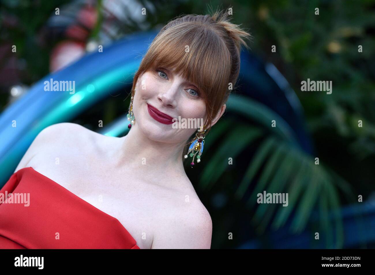 Bryce Dallas Howard attends the premiere of Universal Pictures and ...