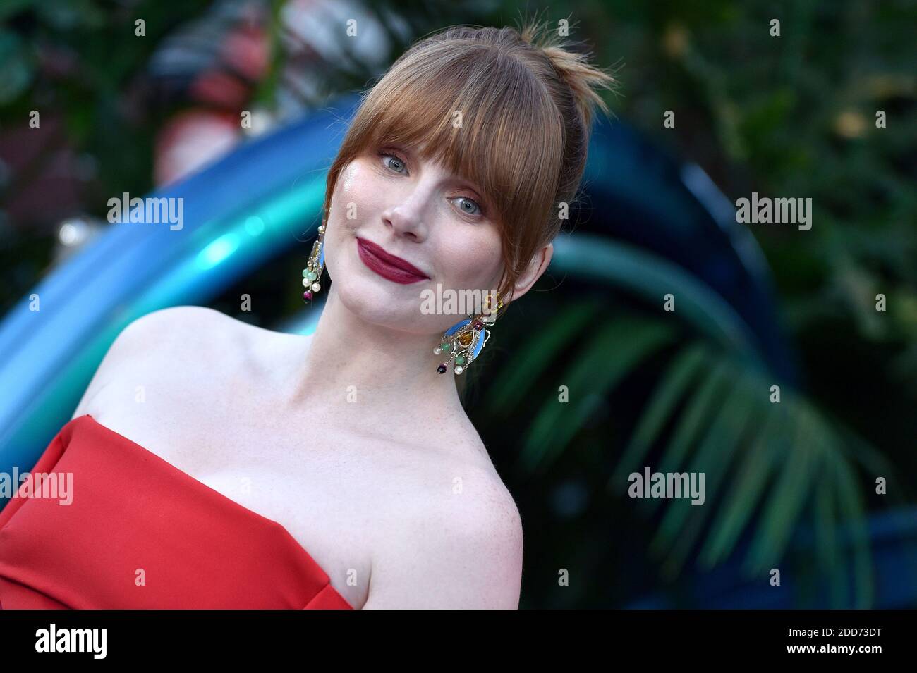 Bryce Dallas Howard attends the premiere of Universal Pictures and ...
