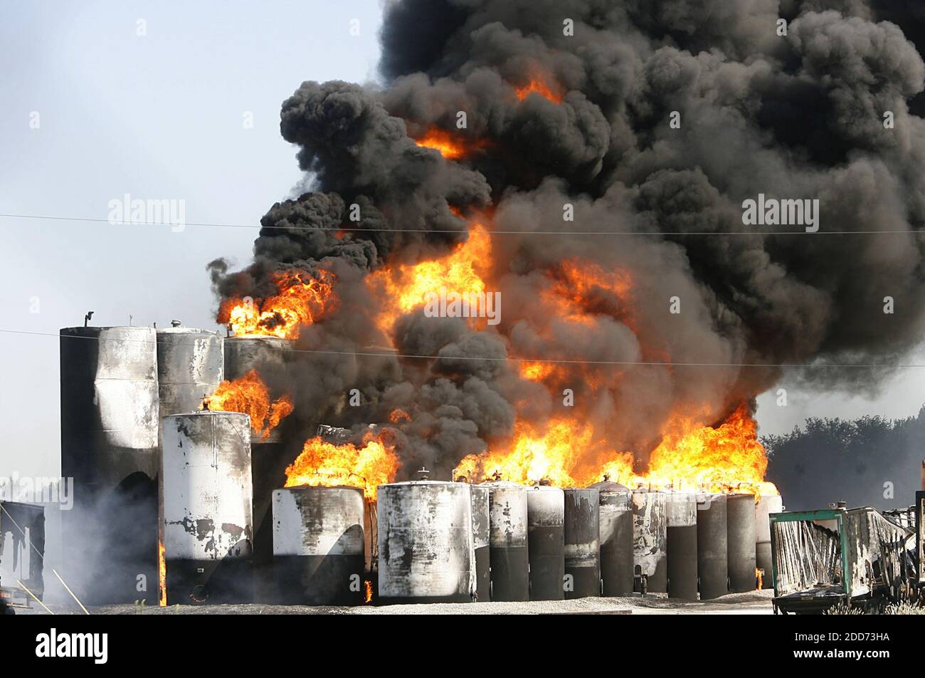 Smoke bo hi-res stock photography and images - Alamy