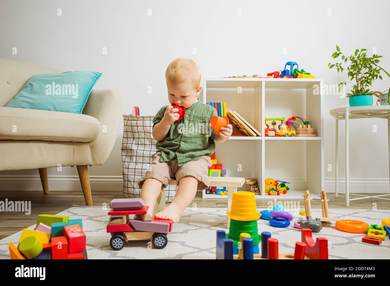 Learning shapes and tastes using all parts of the body Stock Photo - Alamy