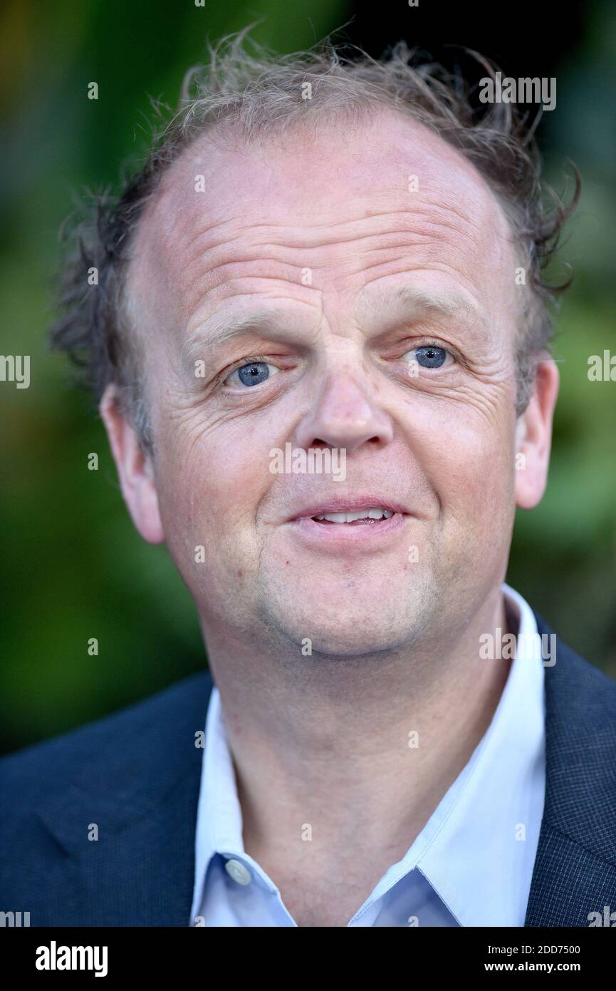 Toby Jones attends the premiere of Universal Pictures and Amblin ...
