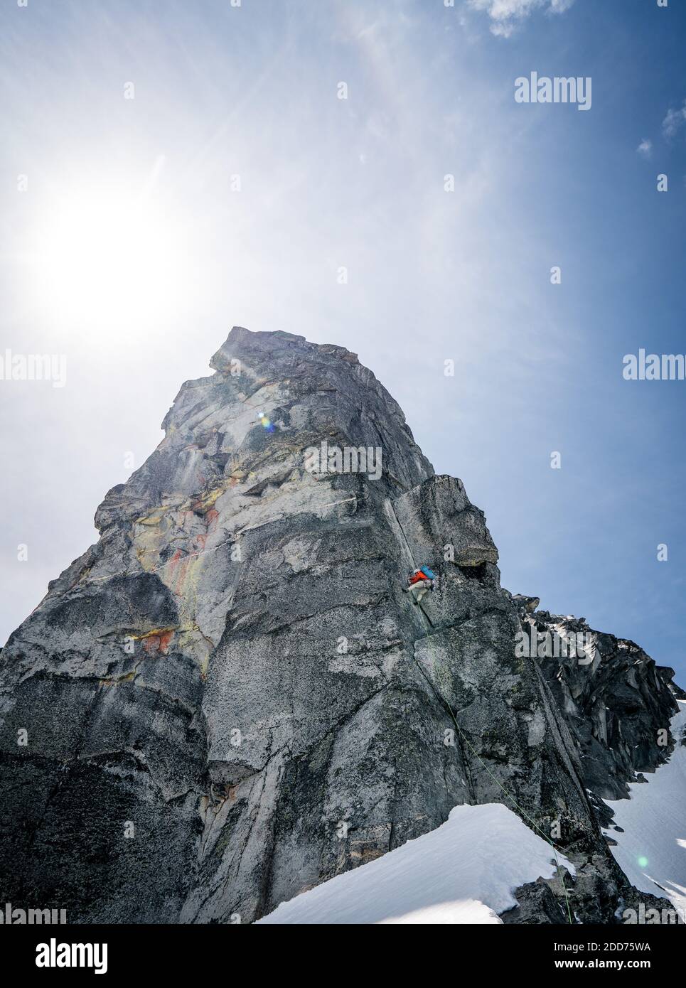 Giant peak hi-res stock photography and images - Alamy
