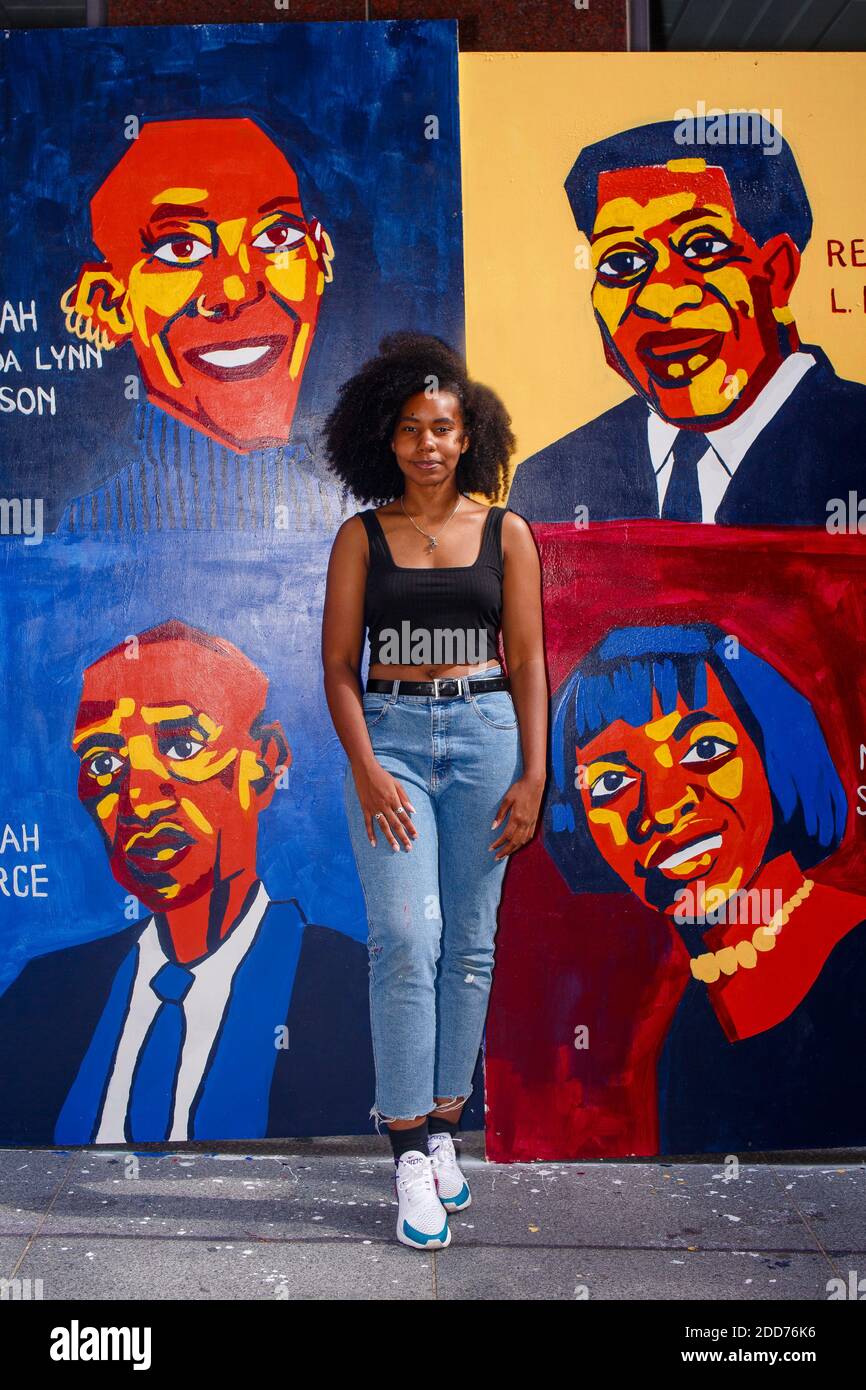 African american artist mural hi-res stock photography and images - Alamy