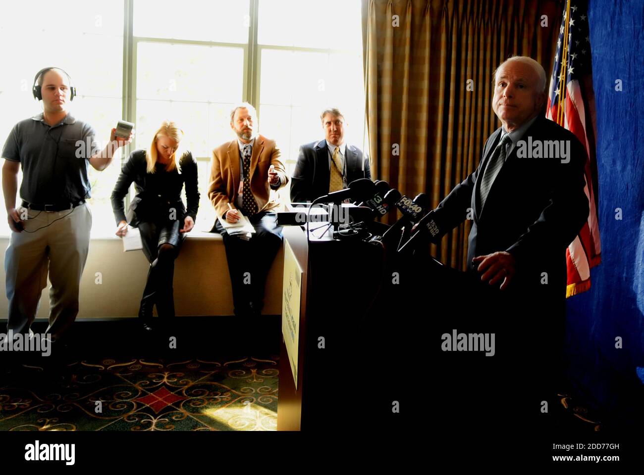 NO FILM, NO VIDEO, NO TV, NO DOCUMENTARY - Presidential hopeful Sen ...