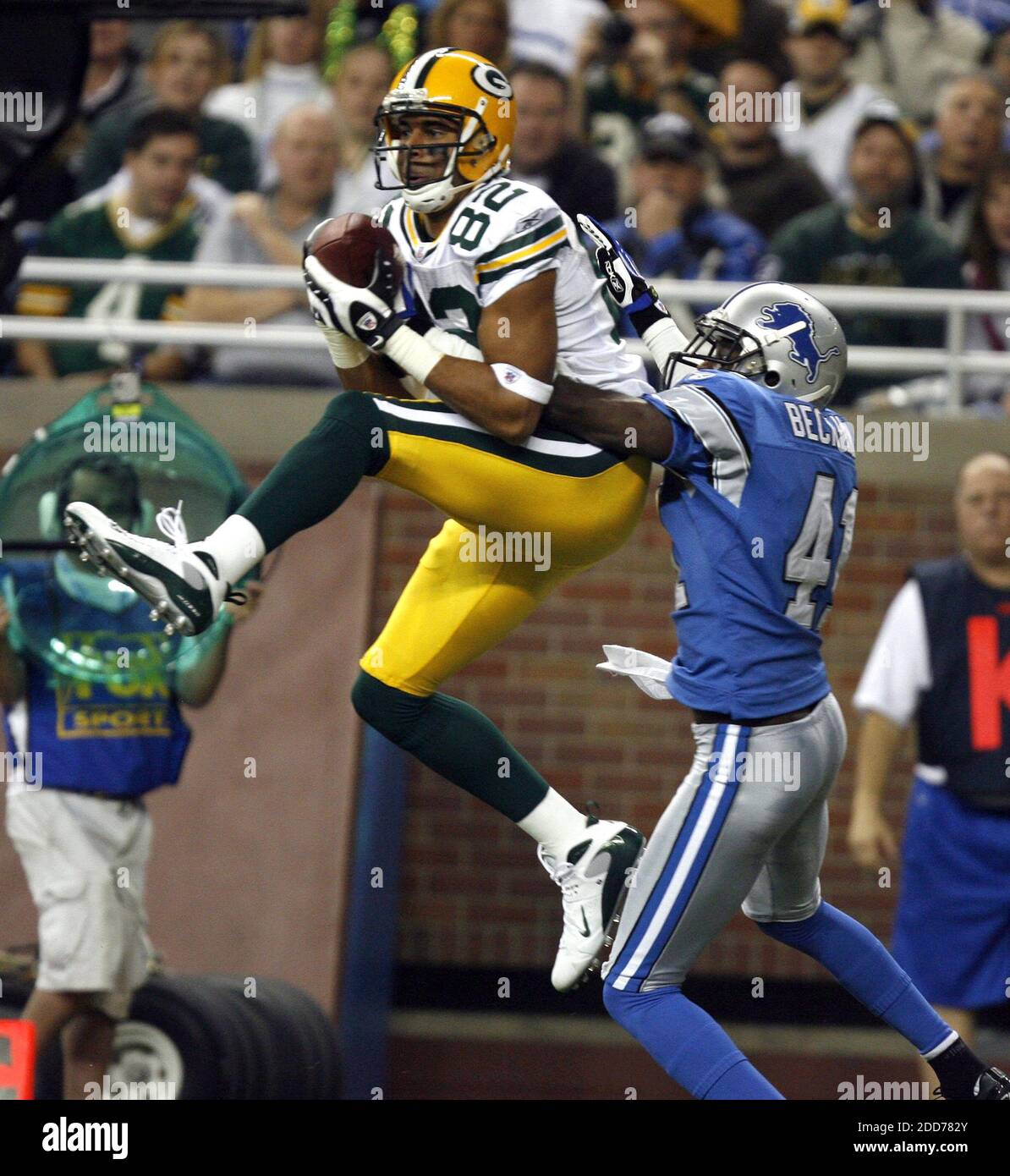 Ford field lions hi-res stock photography and images - Alamy