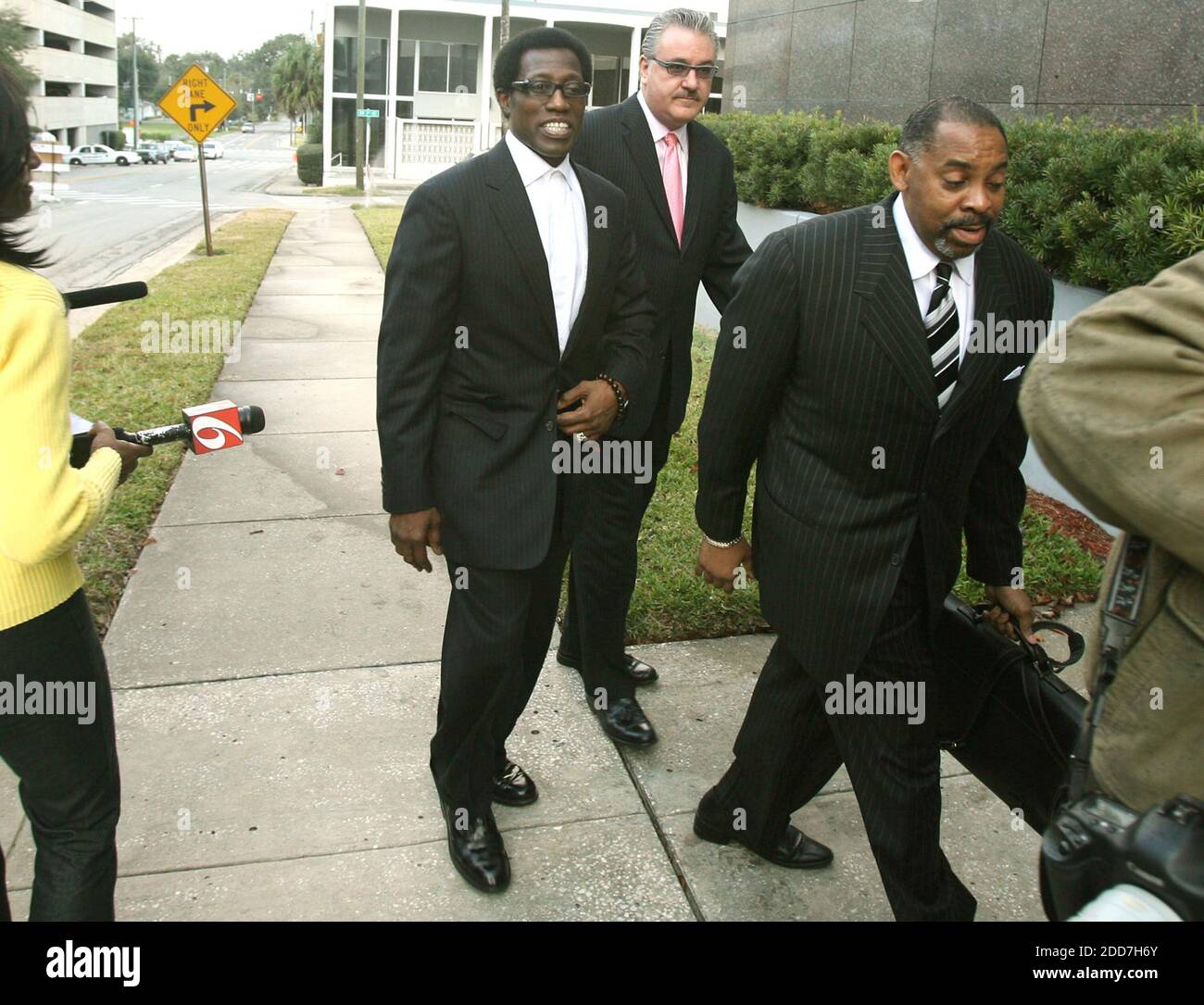 NO FILM, NO VIDEO, NO TV, NO DOCUMENTARY - Actor Wesley Snipes walks ...