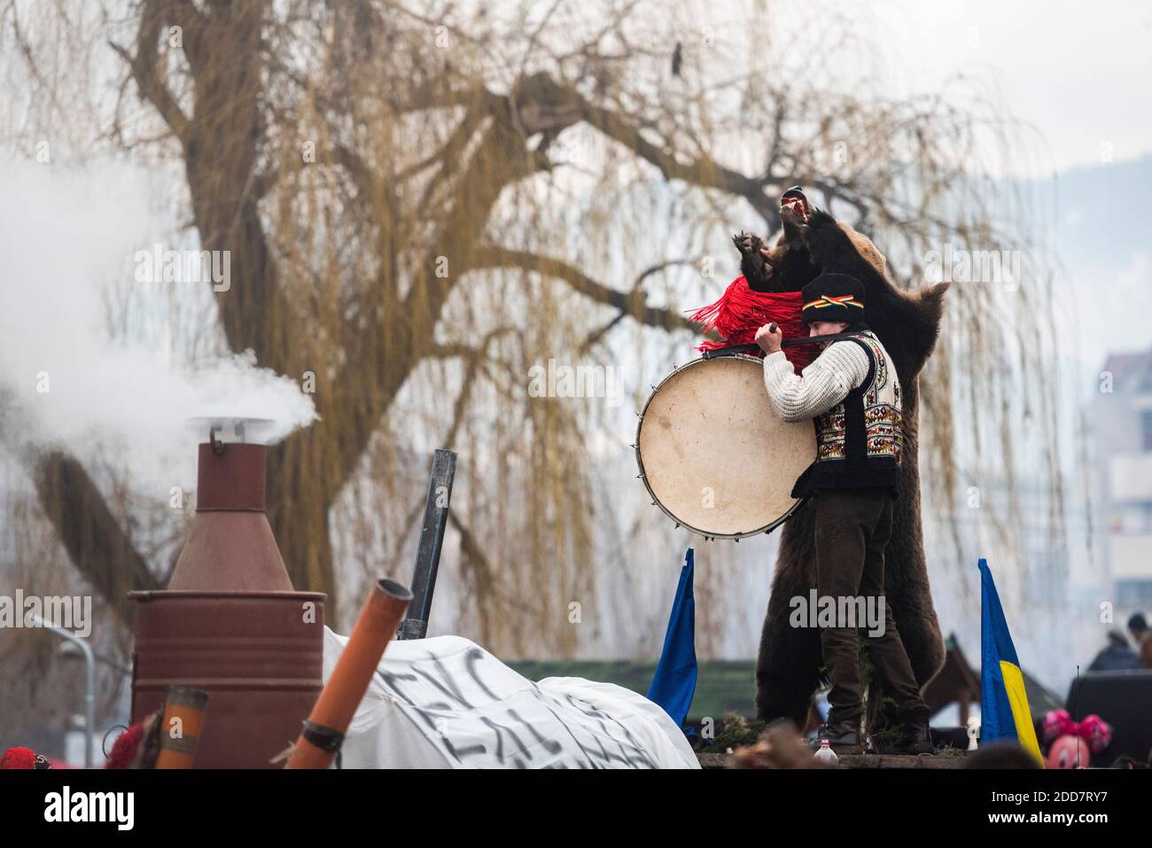 Traditional bear dance hi-res stock photography and images - Alamy