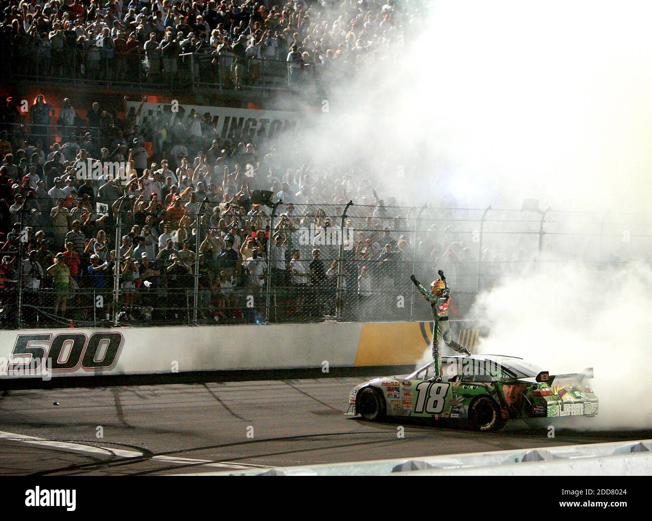 Kyle busch 2008 hi-res stock photography and images - Alamy