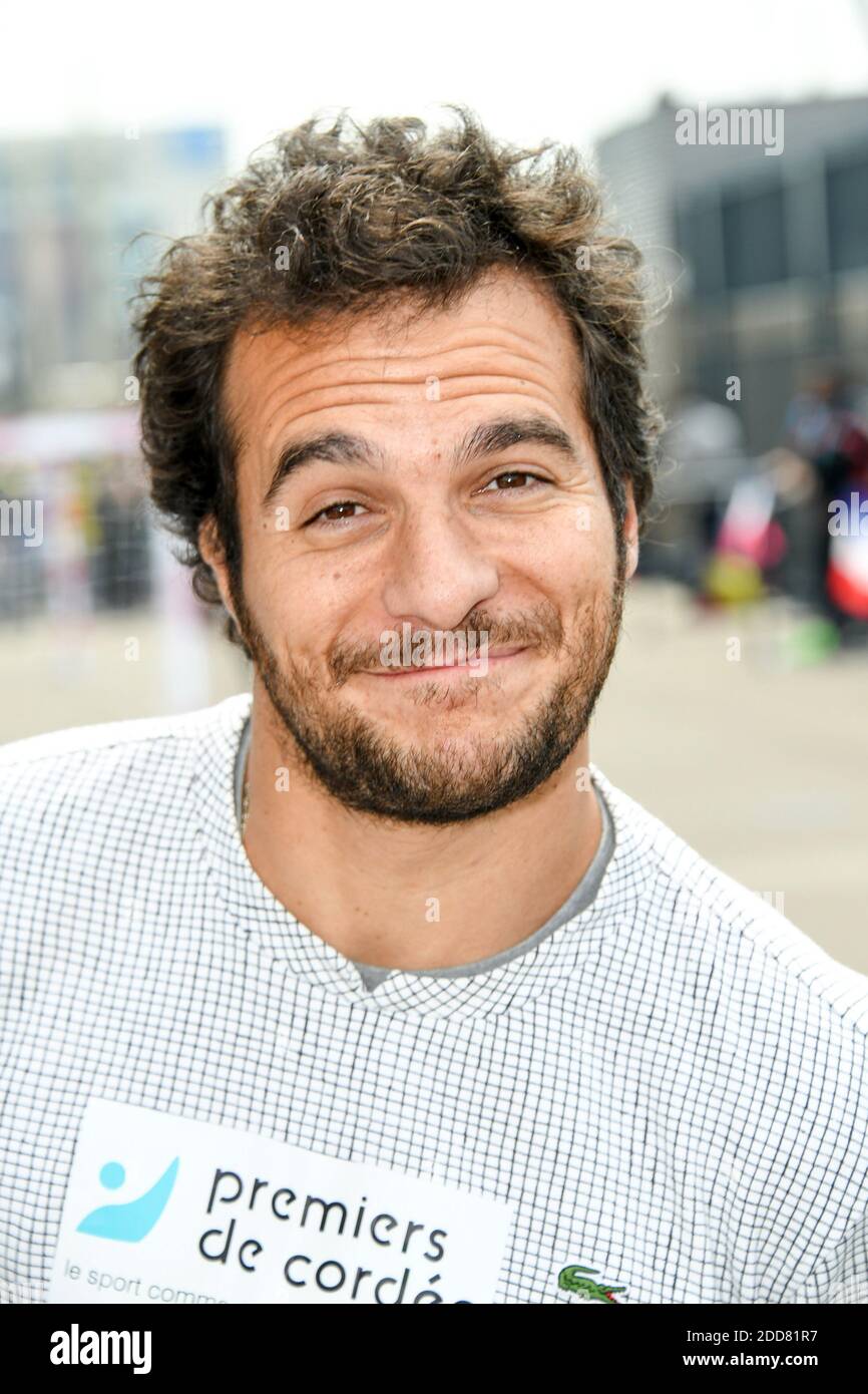 Amir attends 3000 children in support of Paris 2024 at Stade de France ...