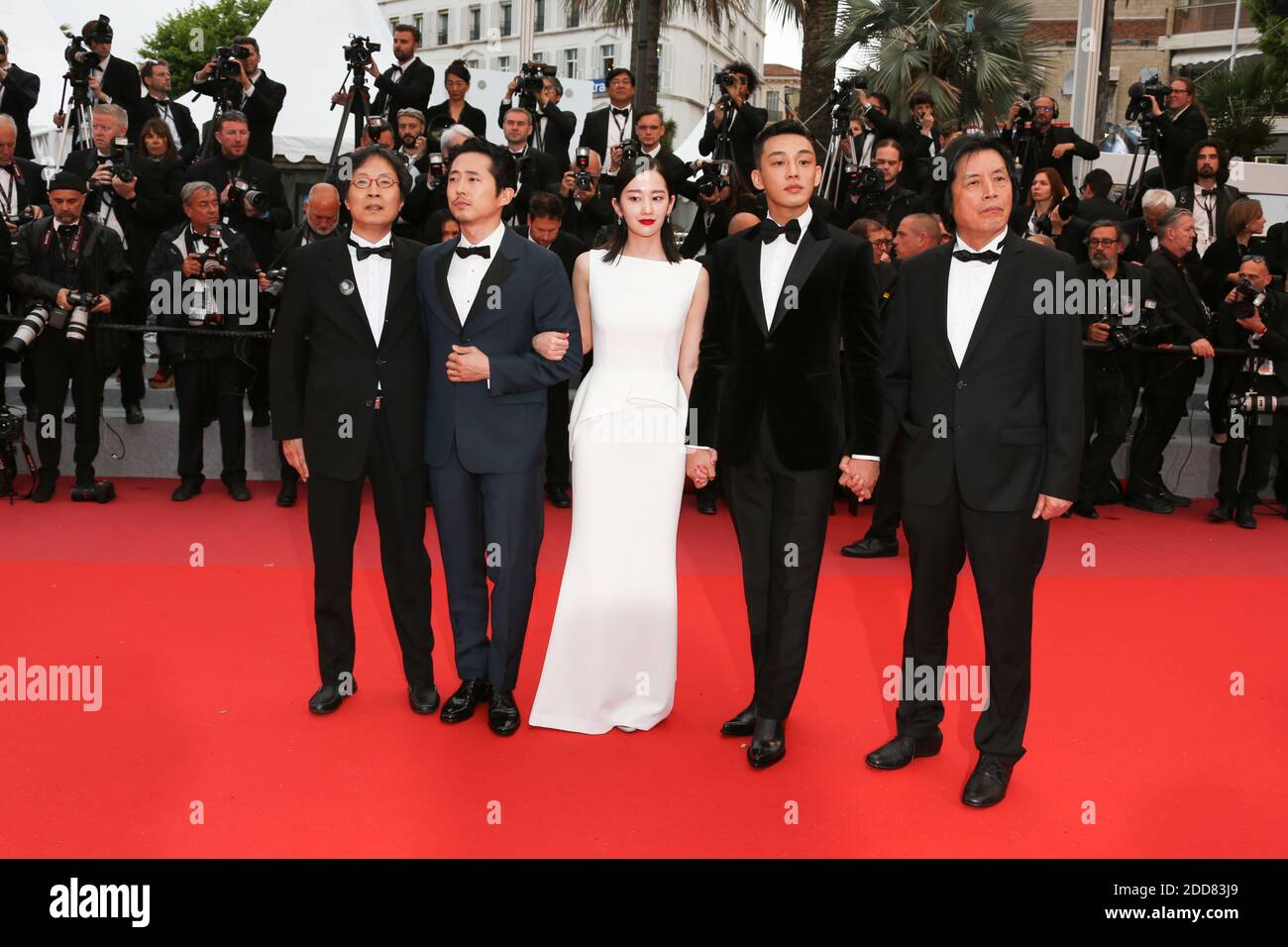Actor Steven Yeun, actress Jong-seo Jeon, actor Ah-in Yoo and director ...