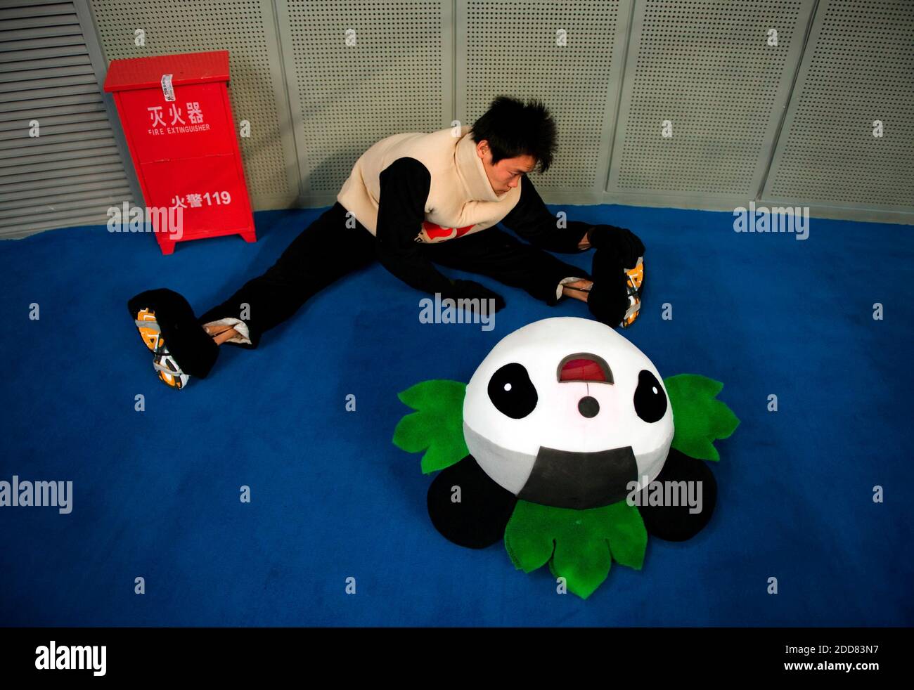 NO FILM, NO VIDEO, NO TV, NO DOCUMENTARY - A performer dressed as ...