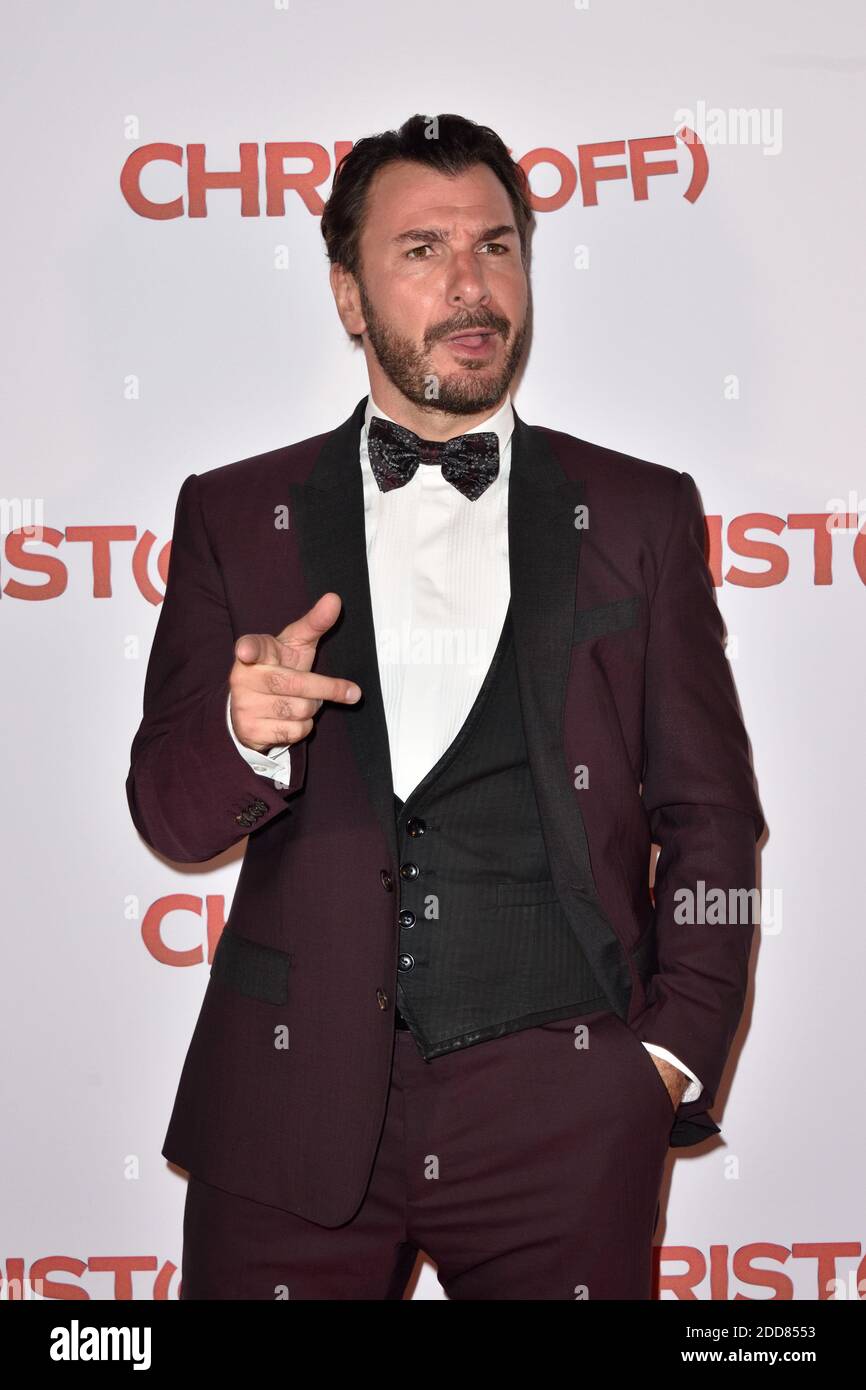 Michael Youn assiste a la premiere de christ(off) a Paris, France, le ...