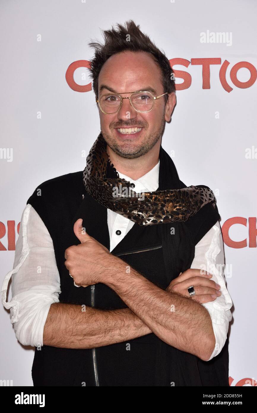 Anthony Lambert 'Jarry' assiste a la premiere de christ(off) a Paris ...