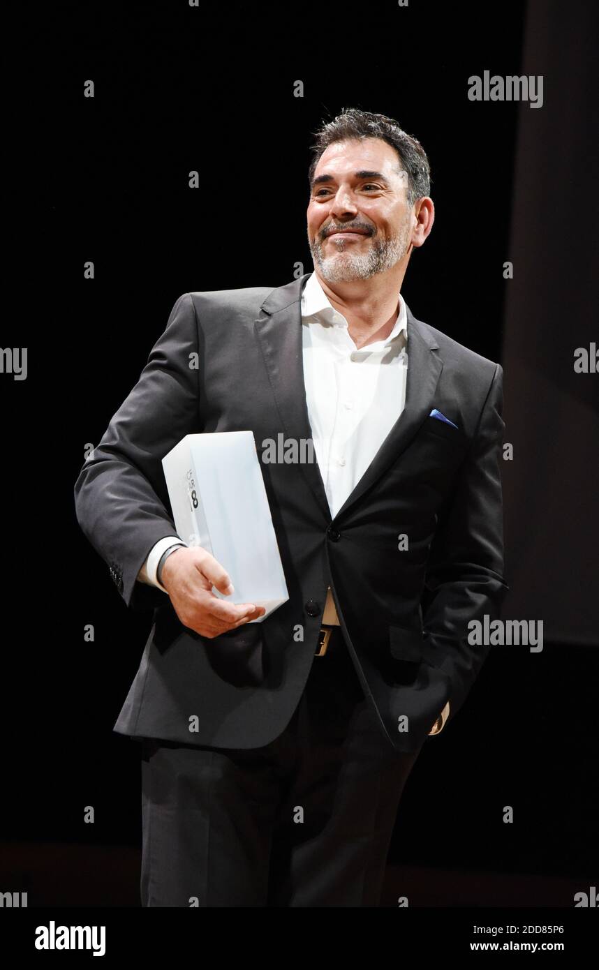 Victor del Arbol lors de 18e Remise des Prix SNCF du Polar - Categorie ...