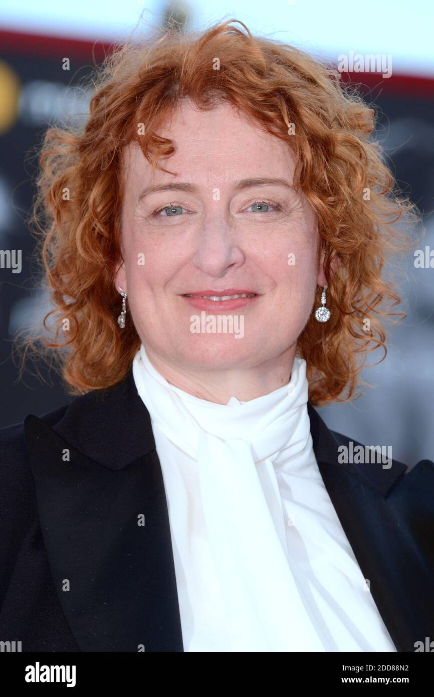 The nightingale film jennifer hi-res stock photography and images - Alamy