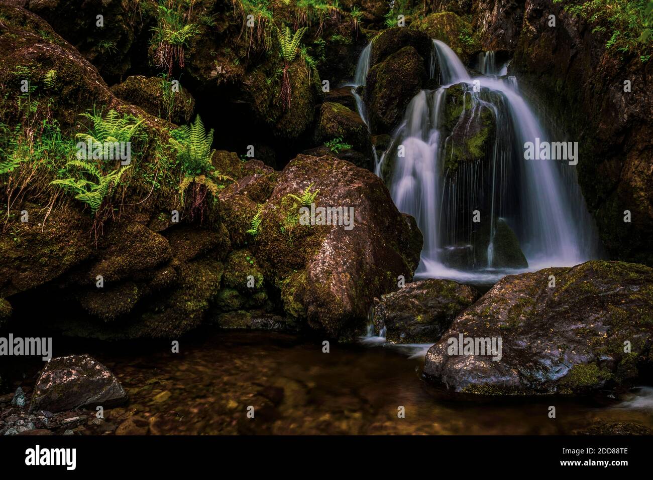 Lodore falls hi-res stock photography and images - Alamy