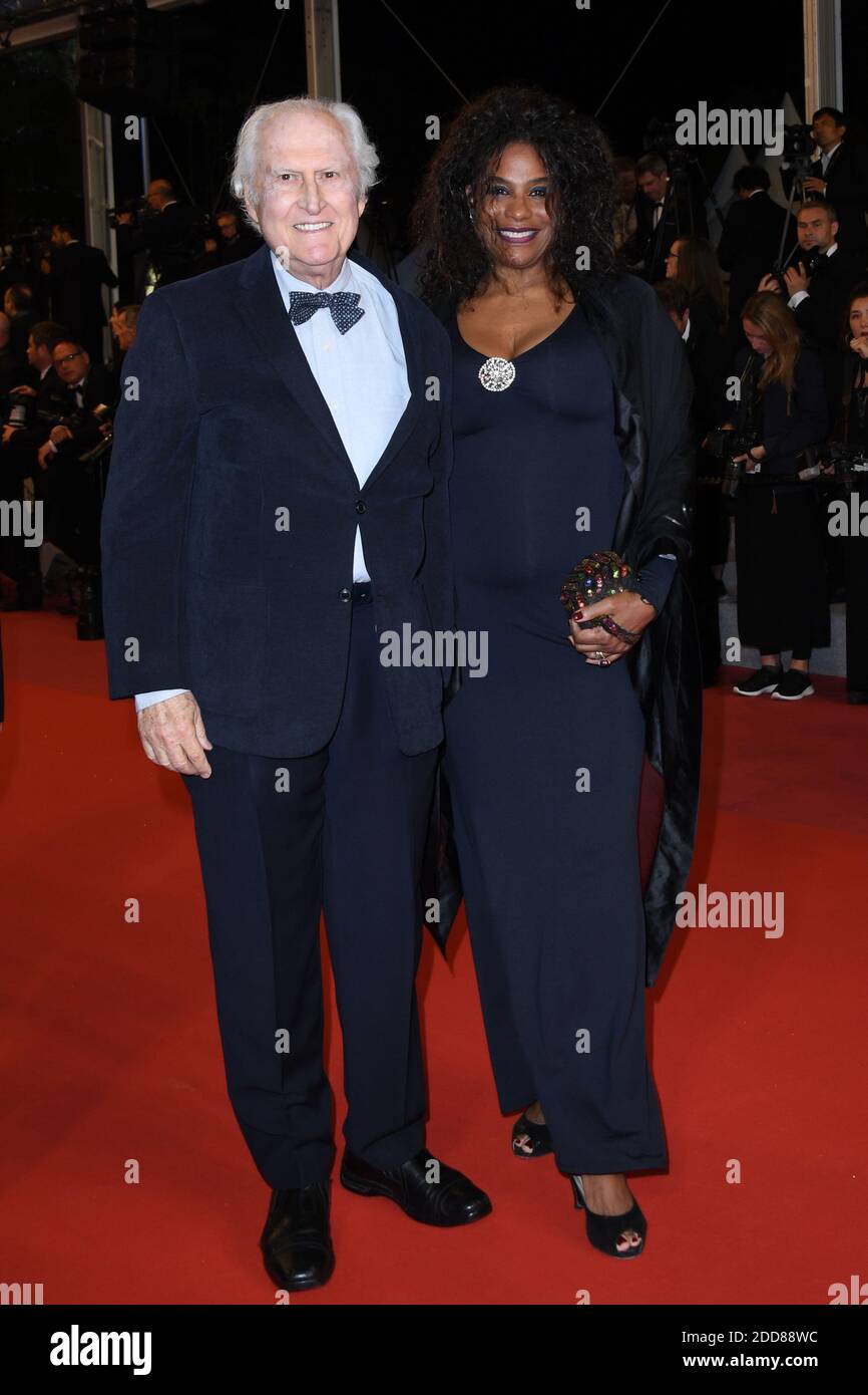 Director Fernando Solanas and his wife Angela Correa attending the ...