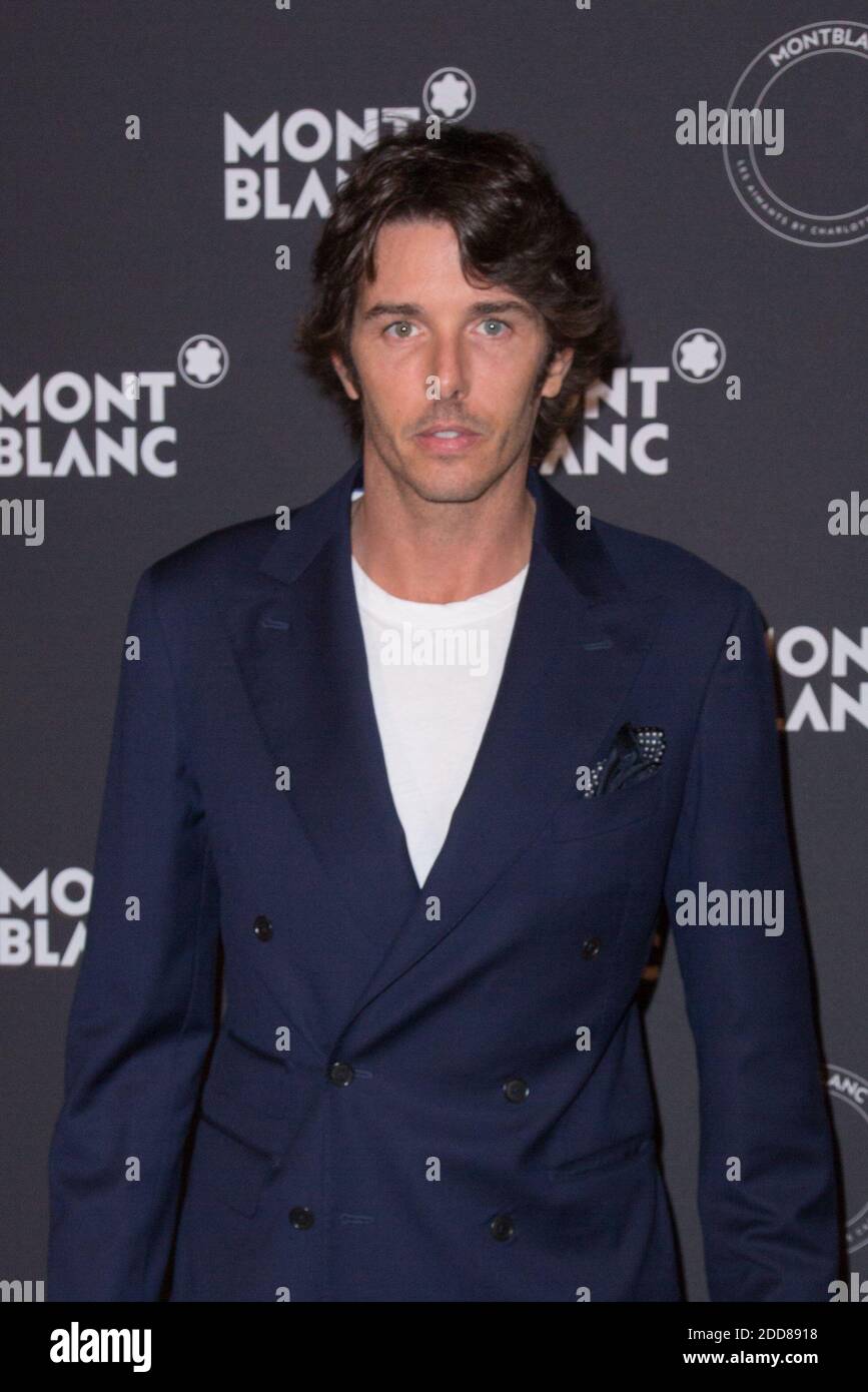 Hugo Selignac attends MontBlanc dinner les aimants by Charlotte ...