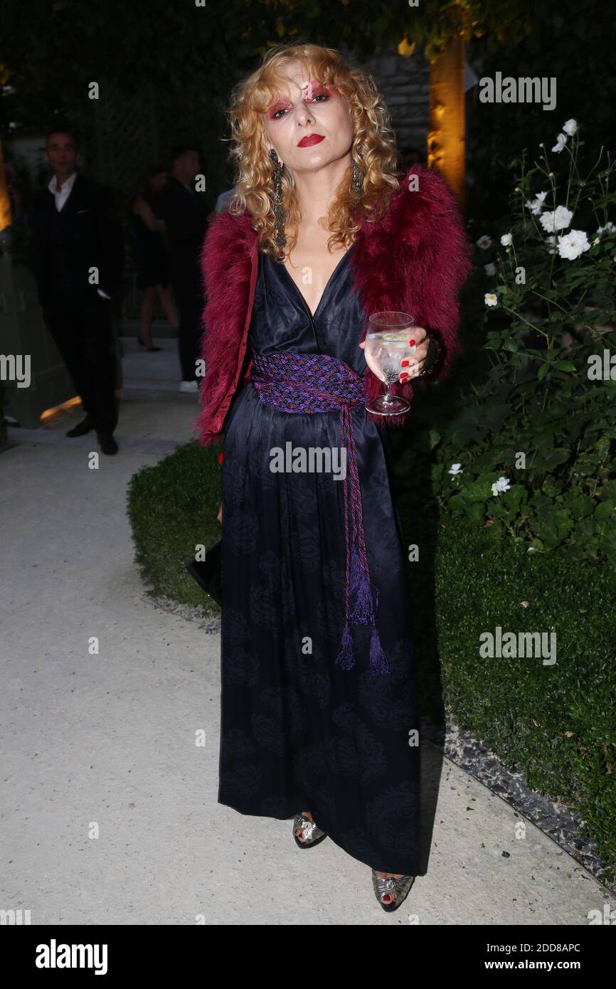 Catherine Baba attending party to celebrate Grand Luxury Group 10th ...