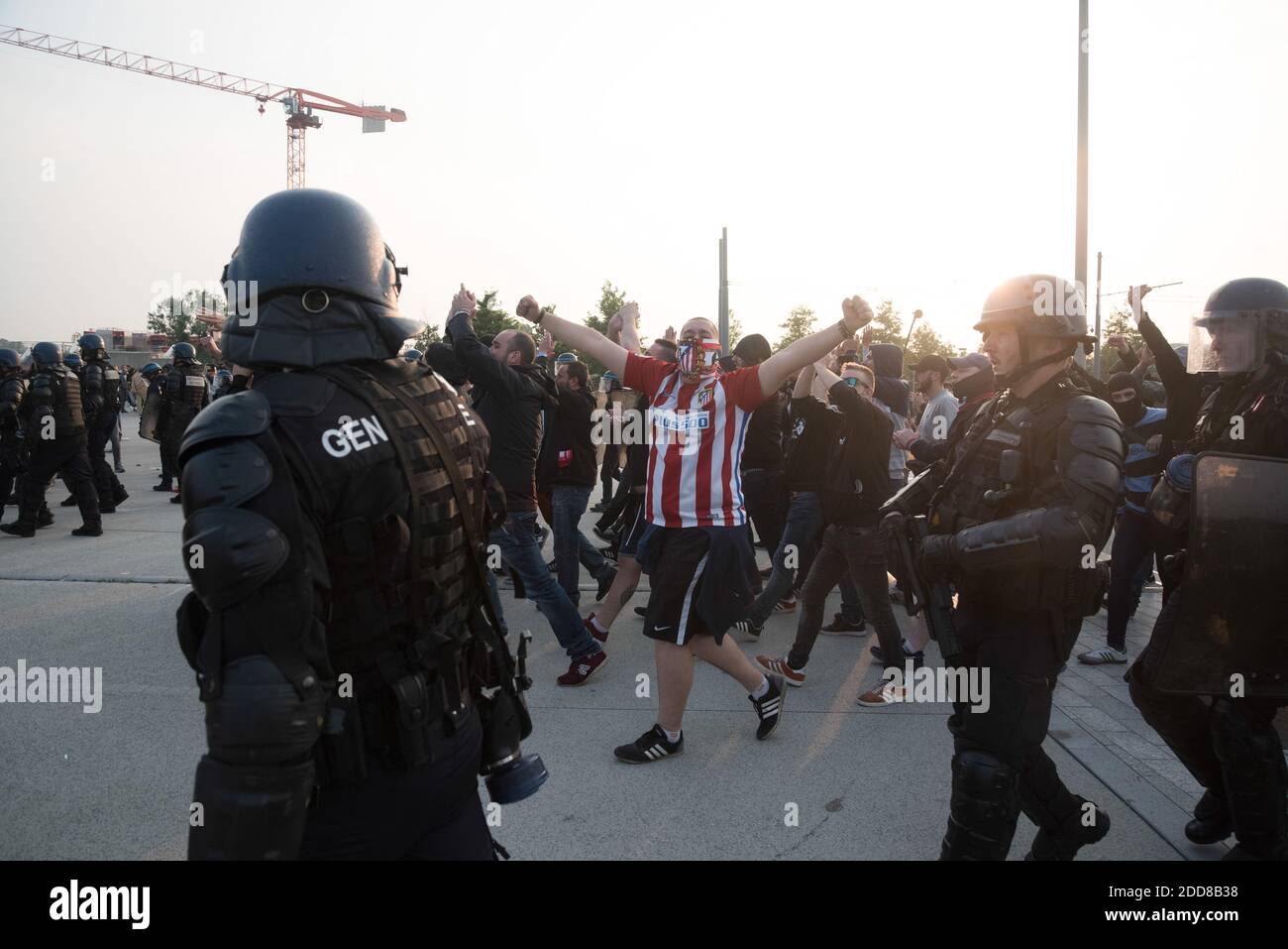 Atletico de Madrid's Ultras face the police on their arrival at ...