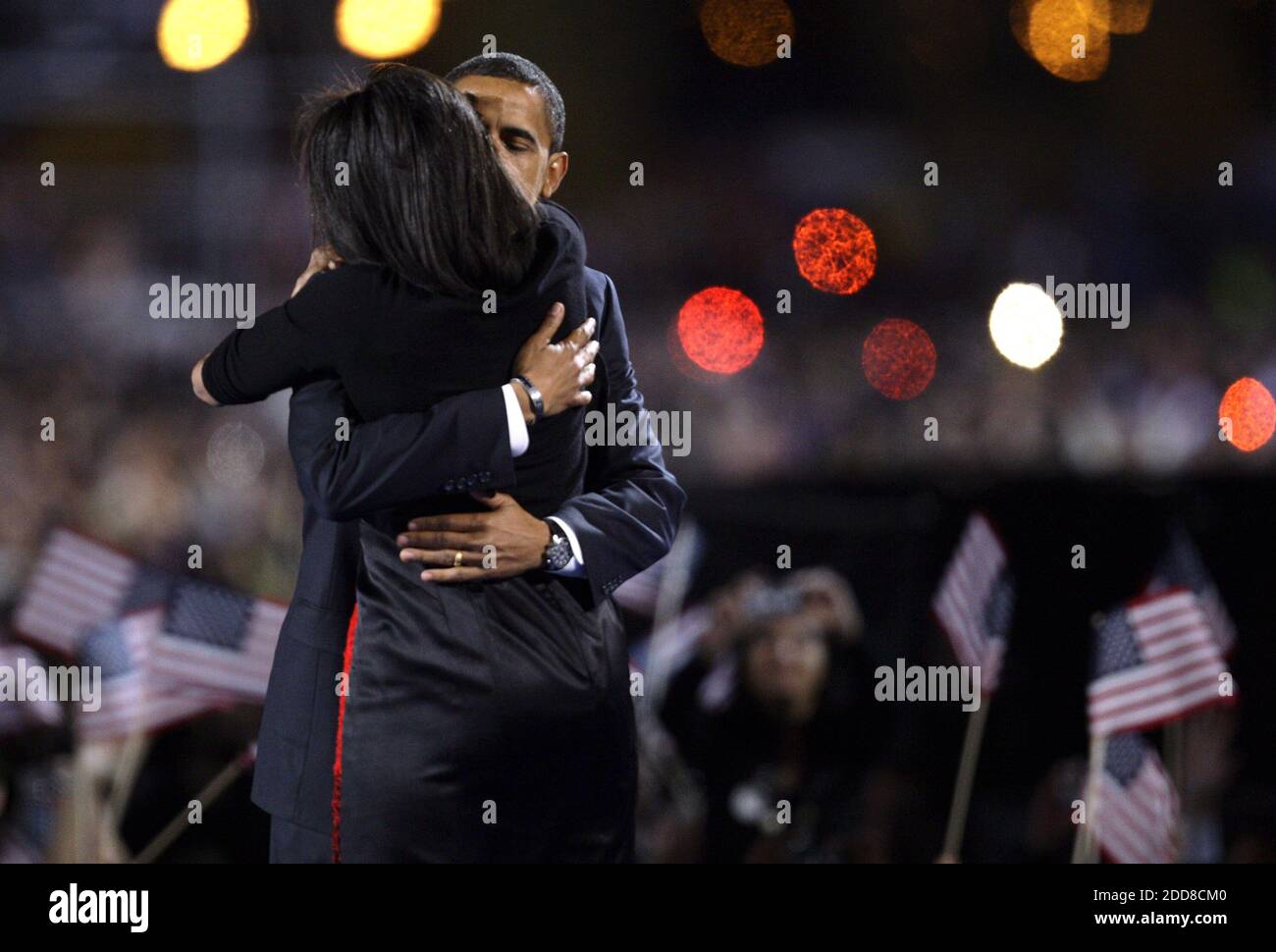 Michelle obama 2008 election night hi-res stock photography and images ...
