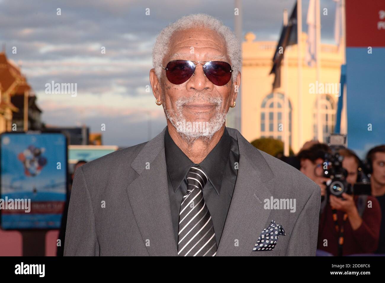 Morgan Freeman attending the premiere of Only The Brave (Line Of Fire ...