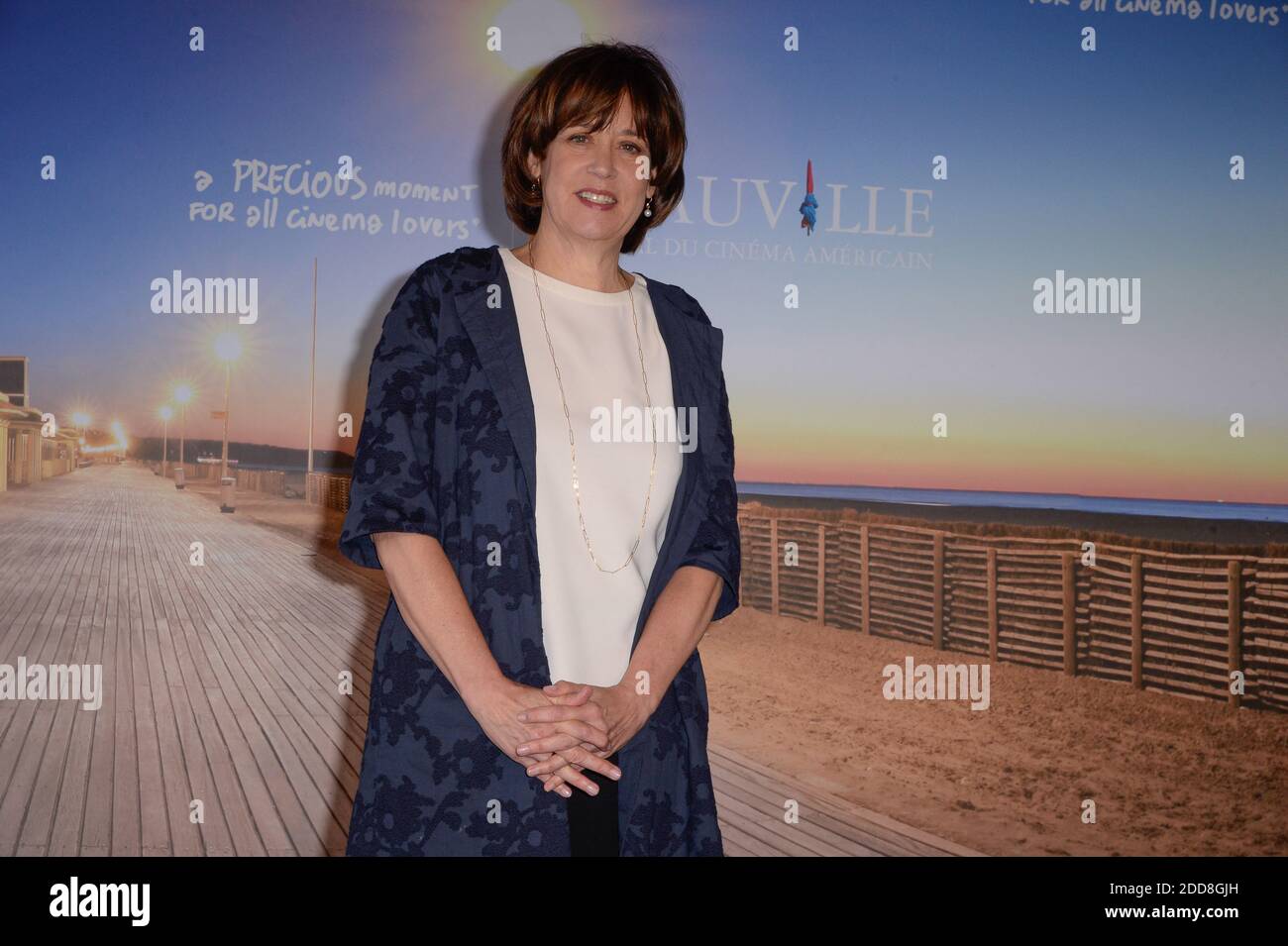 Betsy West attending a photocall for the movie RBG - Ruth Bader ...