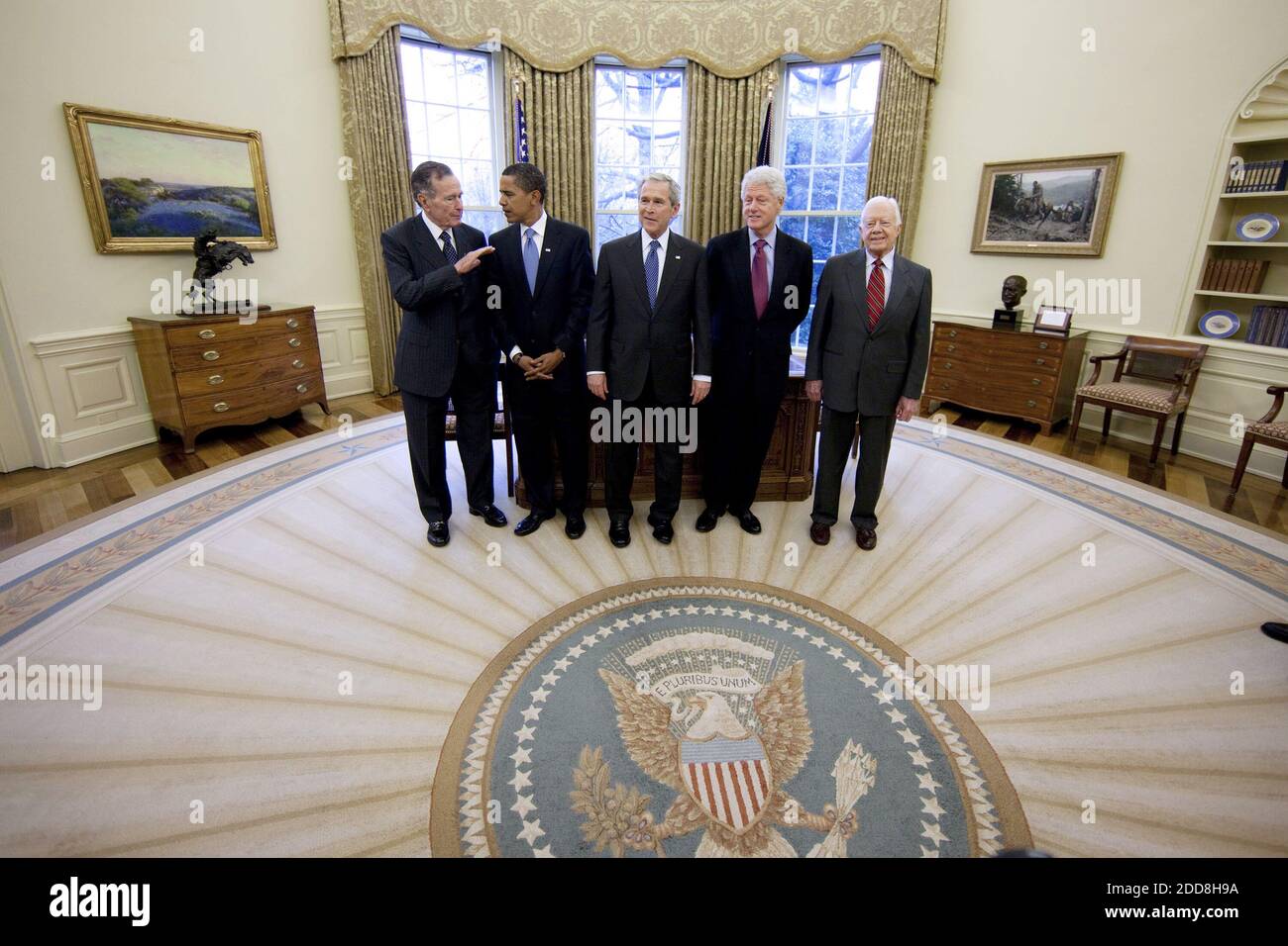 George hw bush oval office hi-res stock photography and images - Alamy