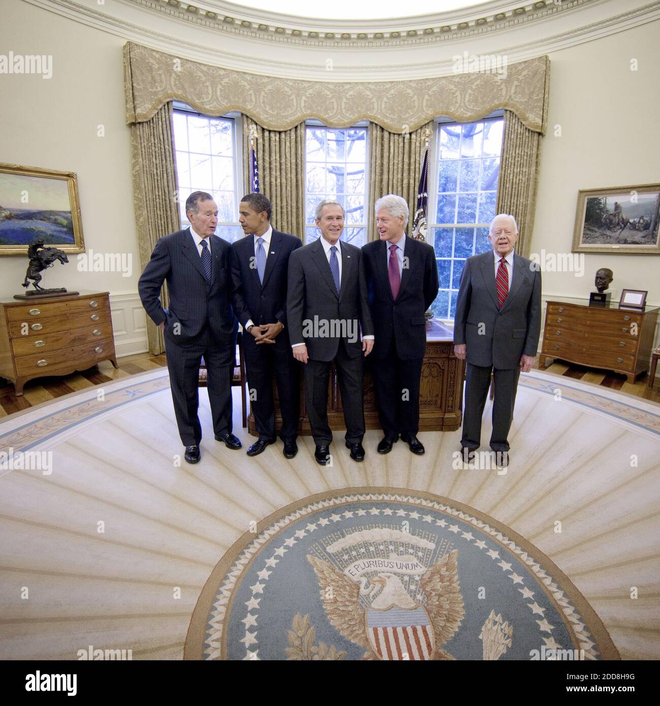 George hw bush oval office hi-res stock photography and images - Alamy