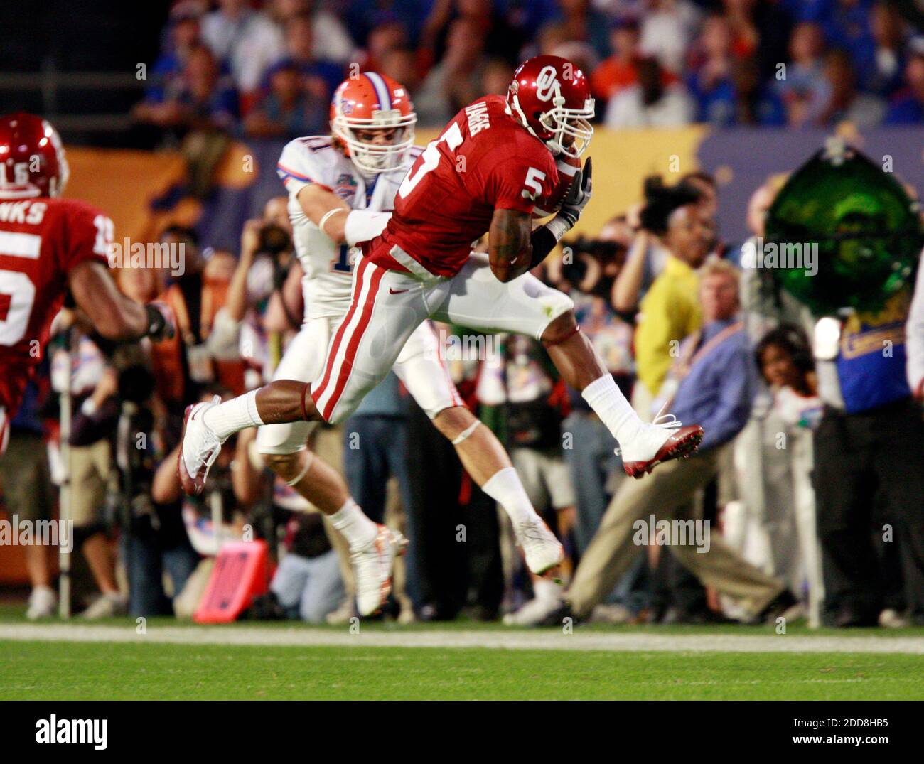 Nic Harris High Resolution Stock Photography and Images - Alamy