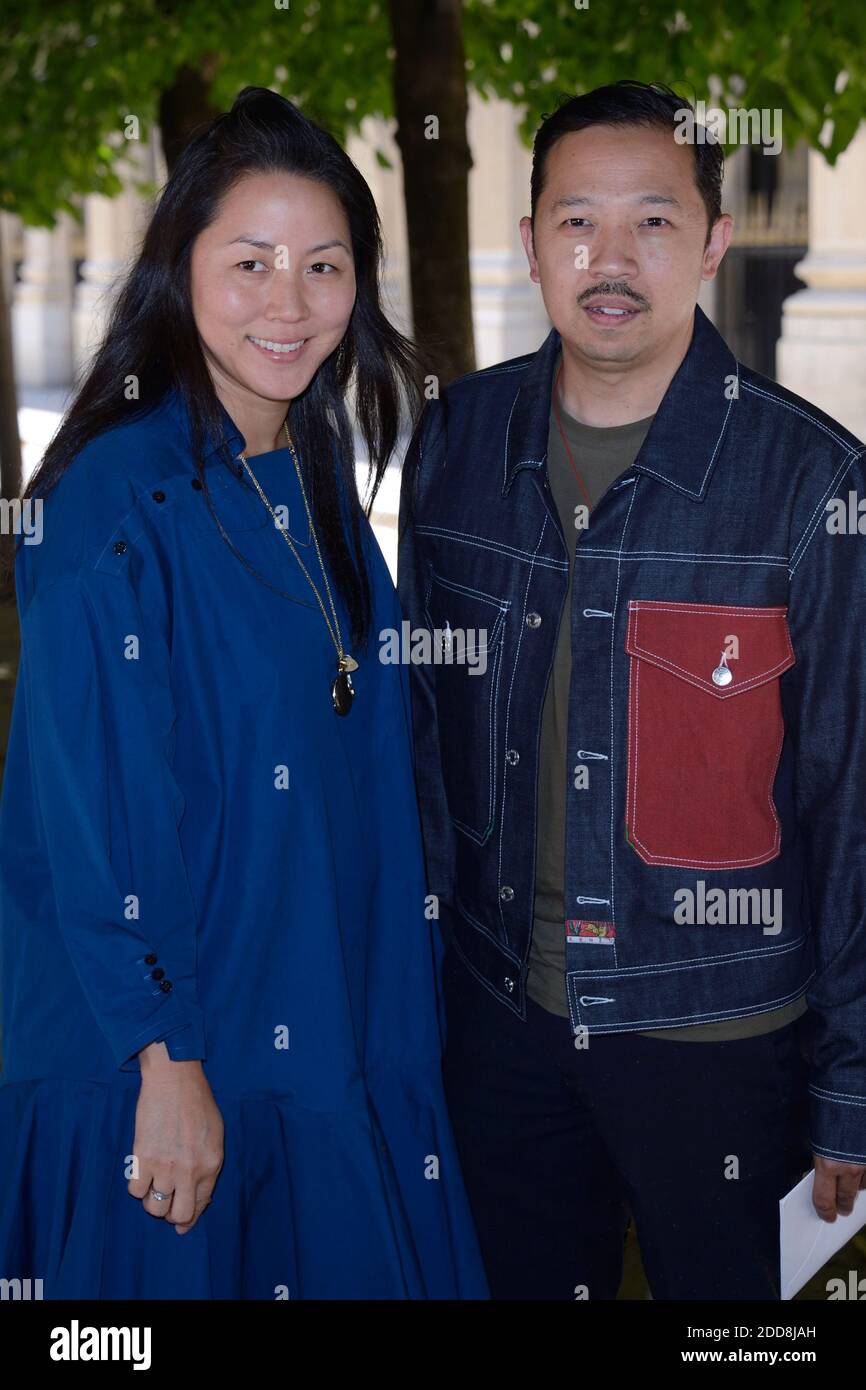 Carol lim humberto leon hi-res stock photography and images - Alamy