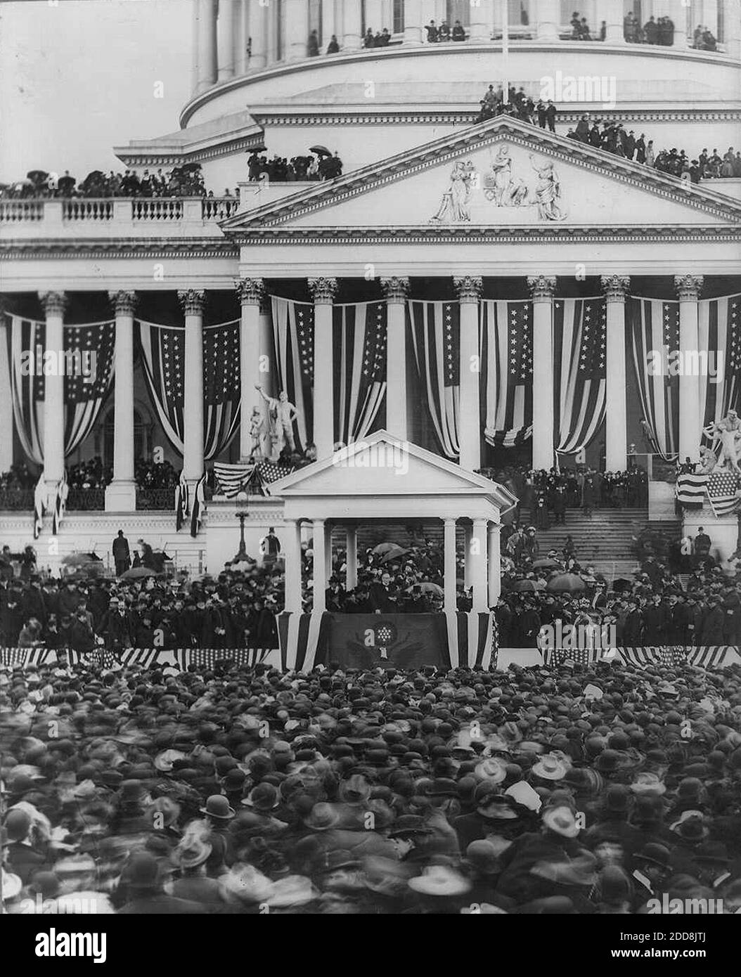 William mackinley hi-res stock photography and images - Alamy