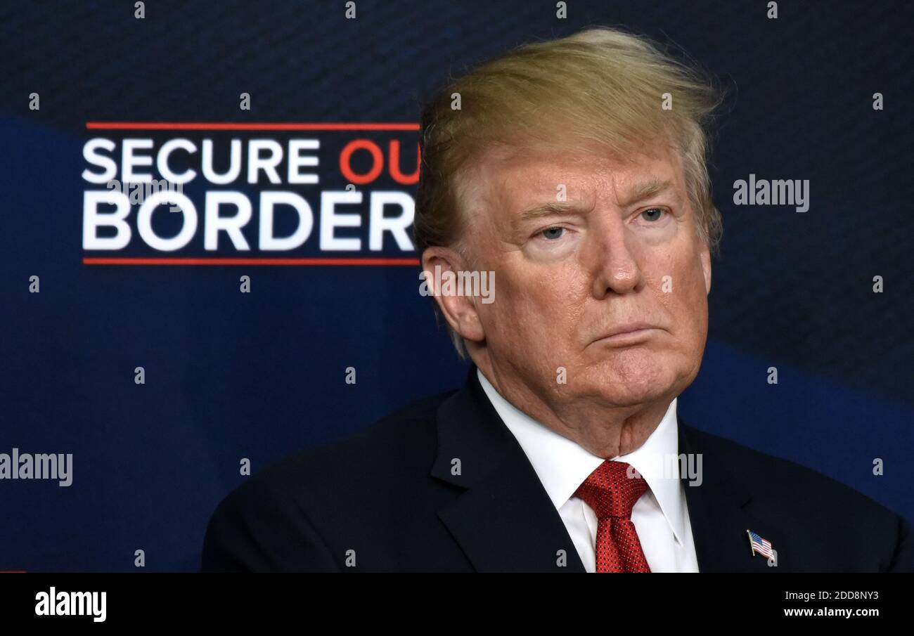 President donald trump angel hi-res stock photography and images - Alamy
