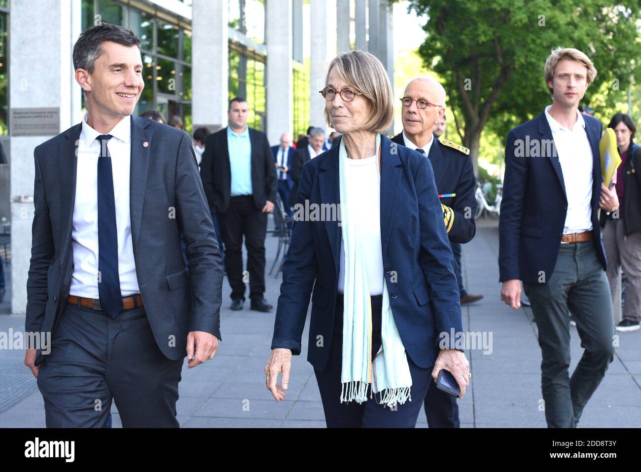 French Culture Minister visits German-French TV channel Arte's ...