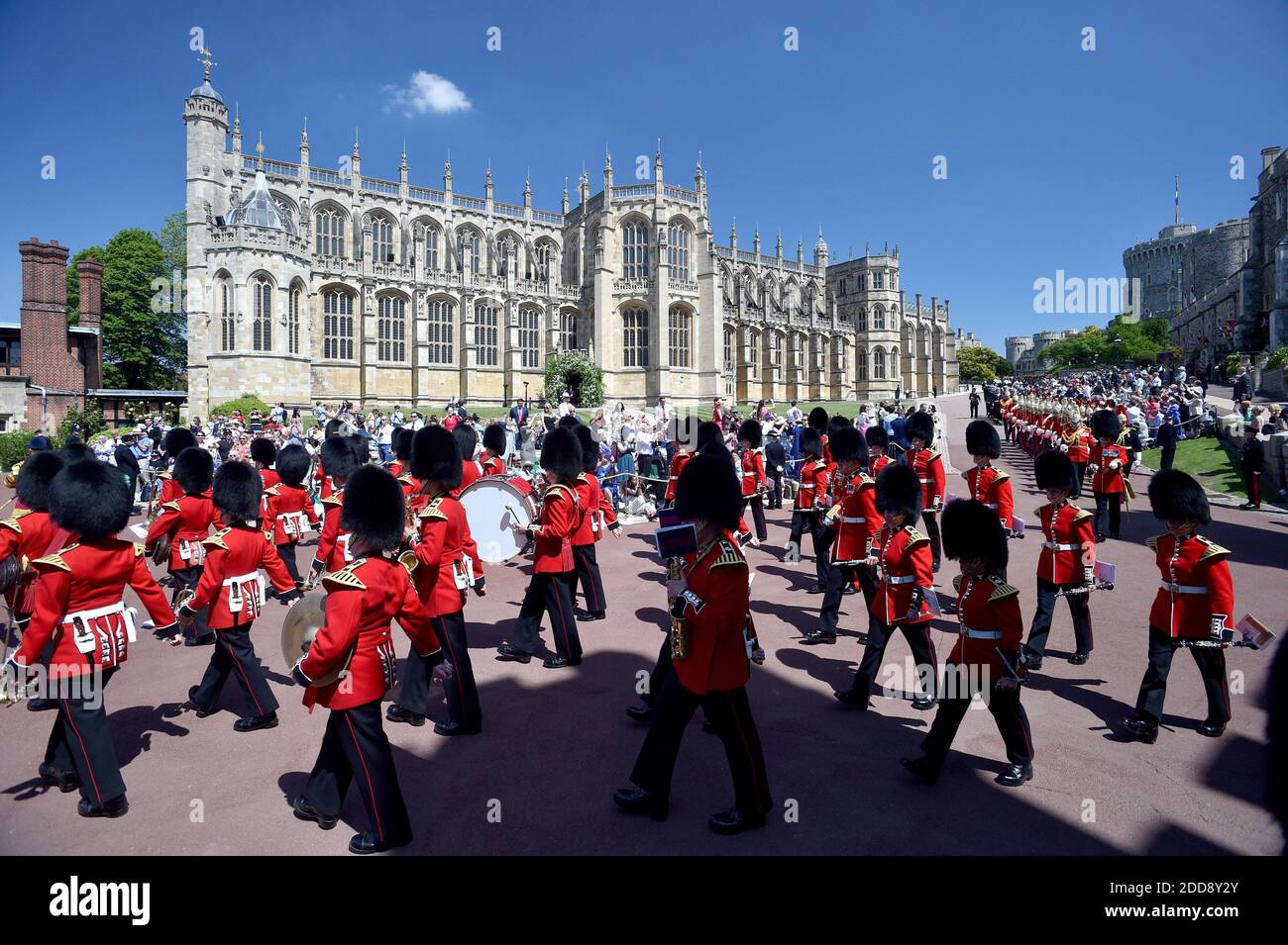 The wedding ceremony of Prince Henry Charles Albert David of Wales ...